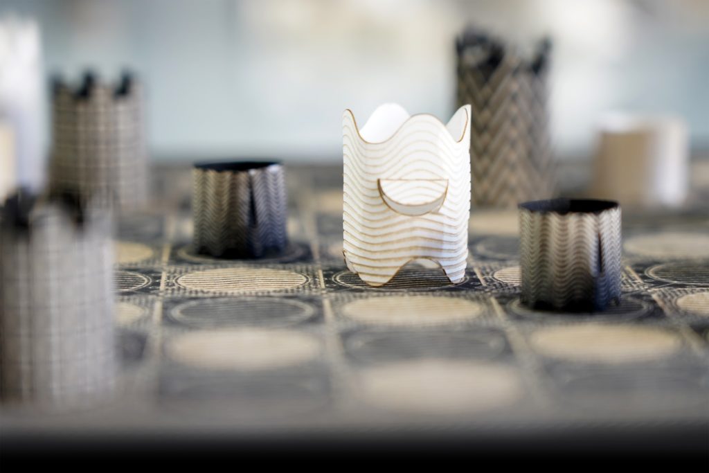 Volumique - Paper Chess